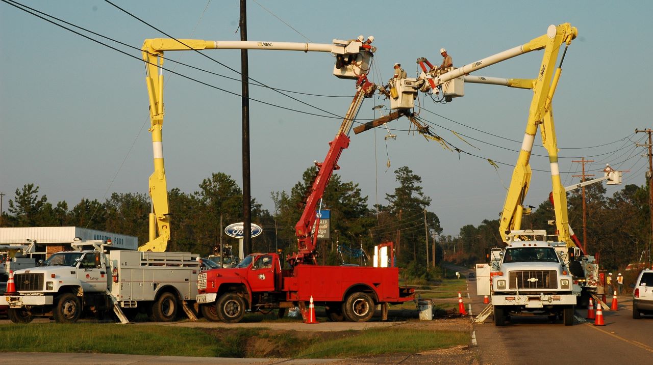 From ice storms to hurricanes: line workers assist where they’re most ...
