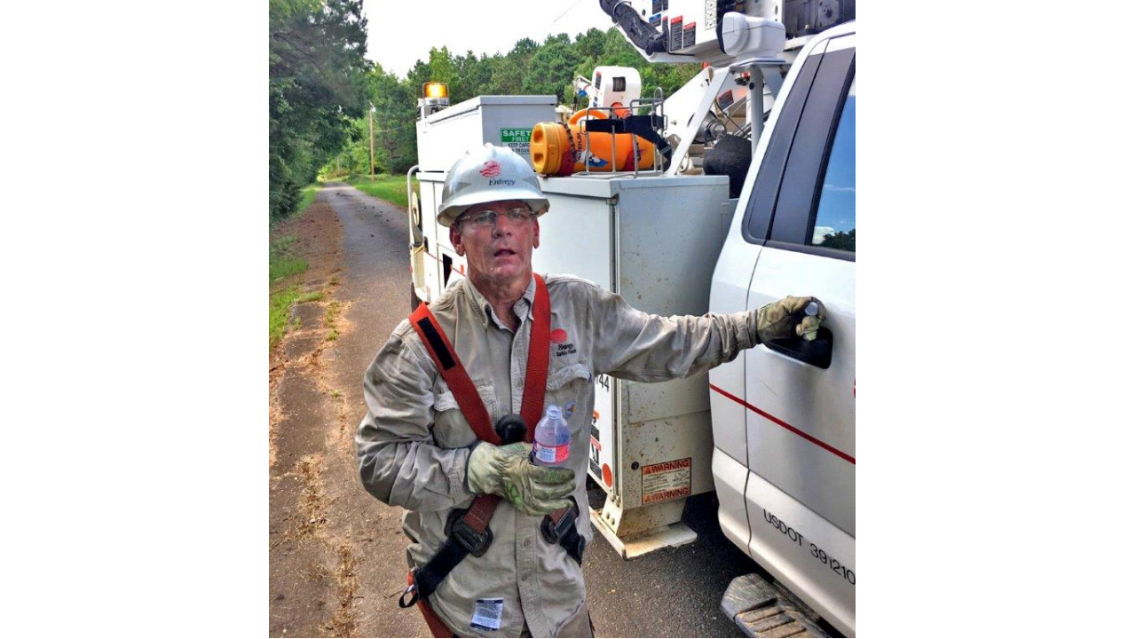 Customers Appreciate Linemen After Destructive Storm - Entergy