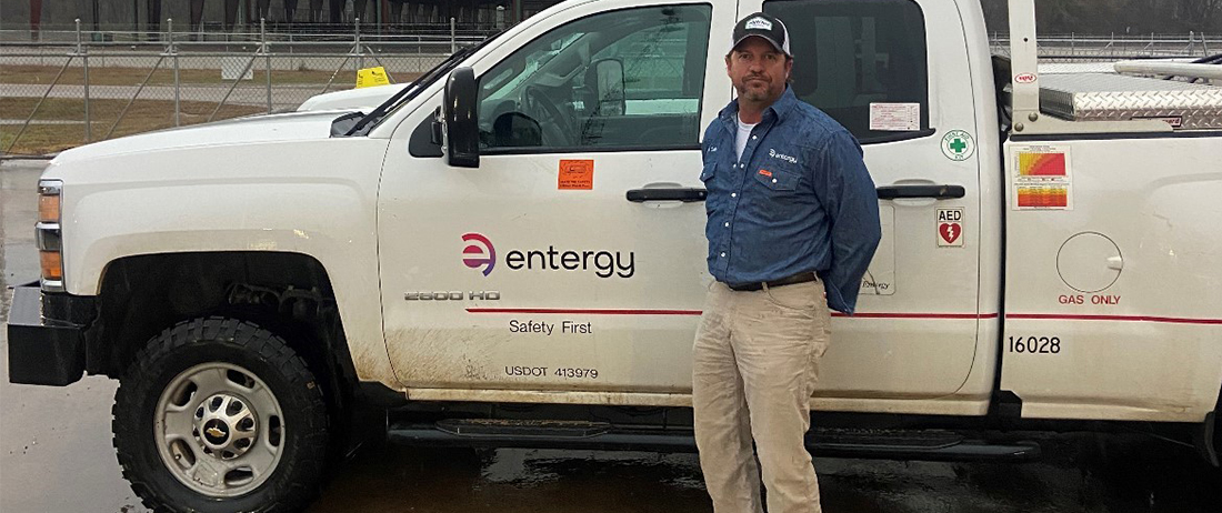 Entergy Louisiana lineworker rescues woman from burning vehicle - Entergy