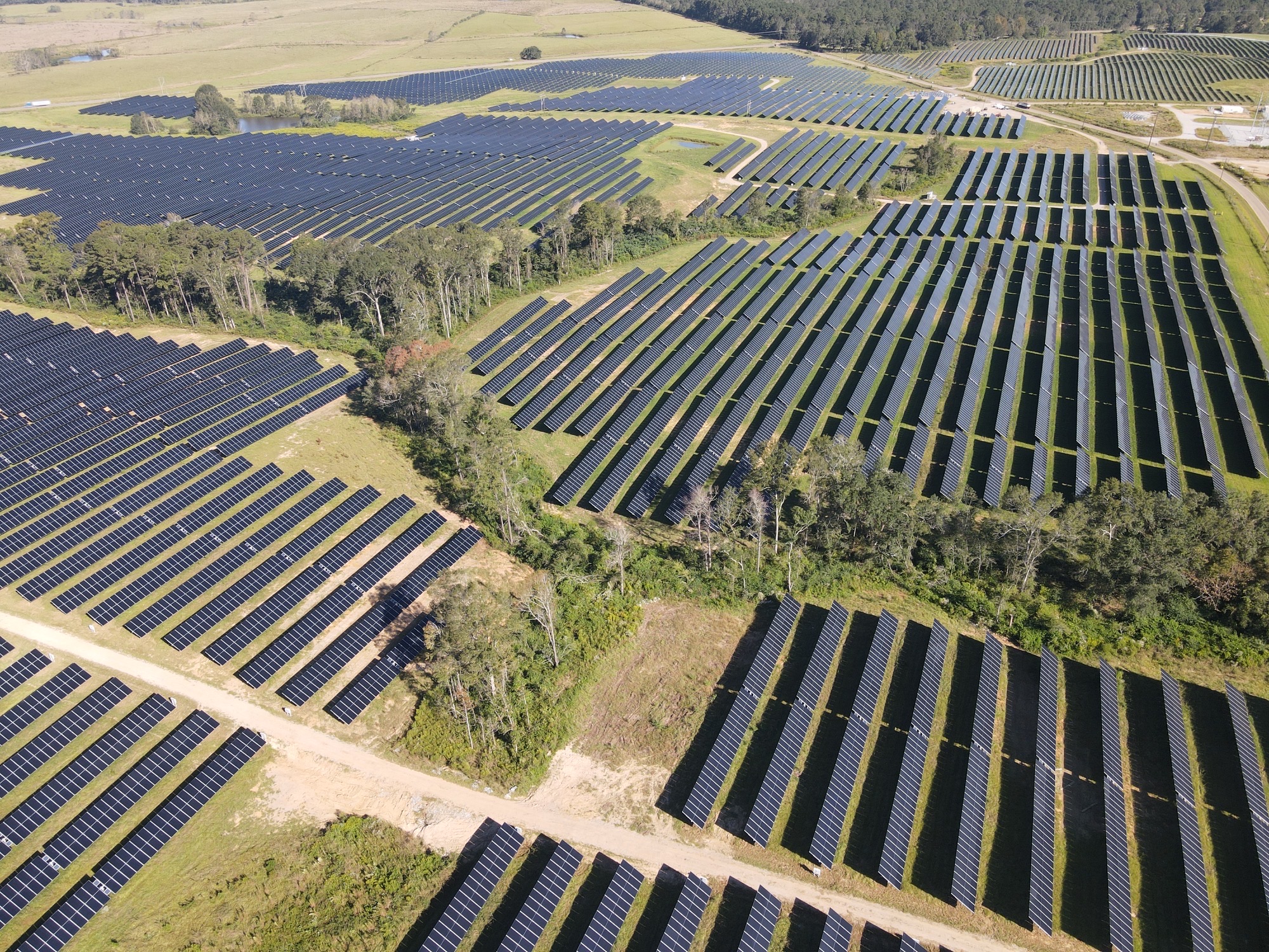 New Iris Solar facility online and serving customers - Entergy