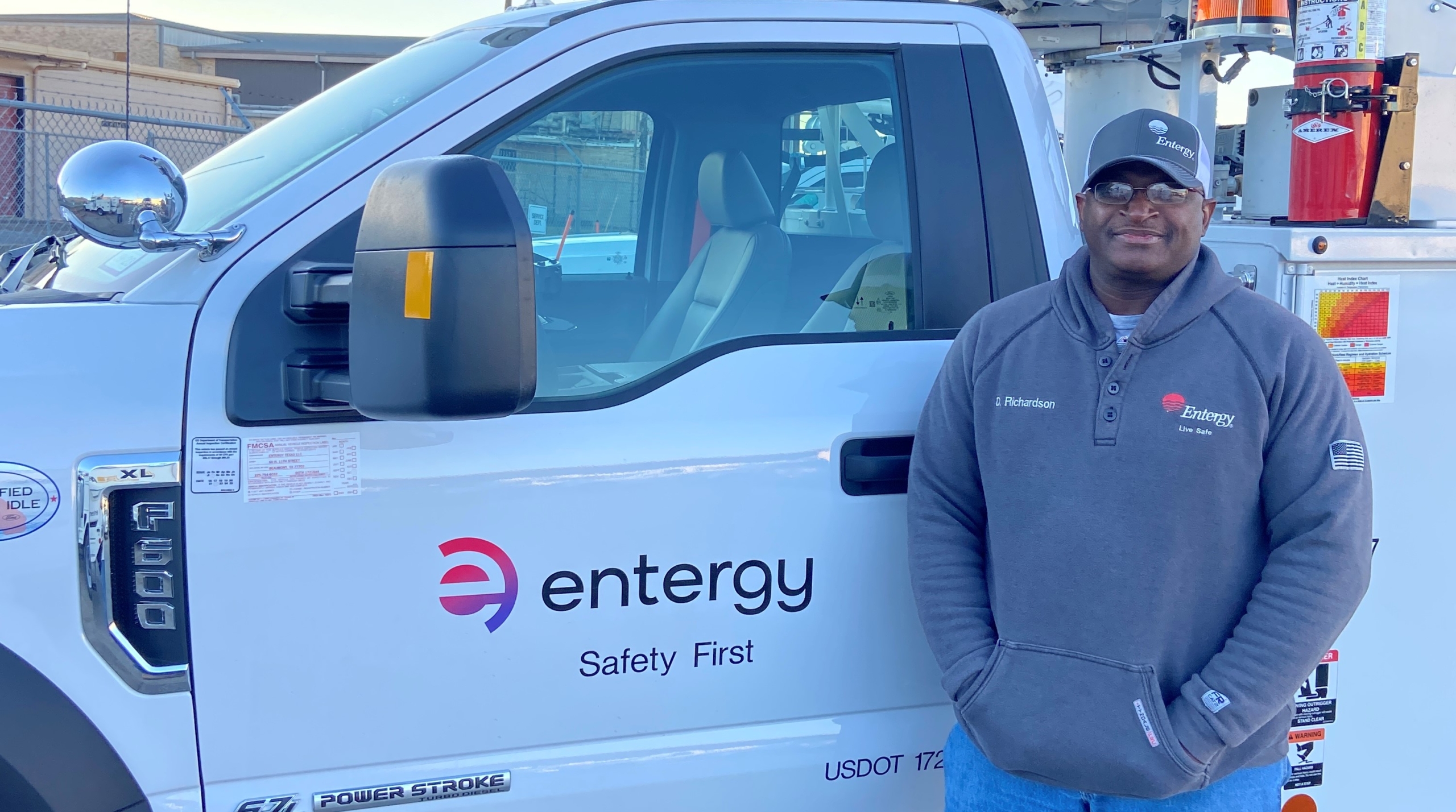 Beaumont native Derrick Richardson as the Entergy Lineman of the Game ...